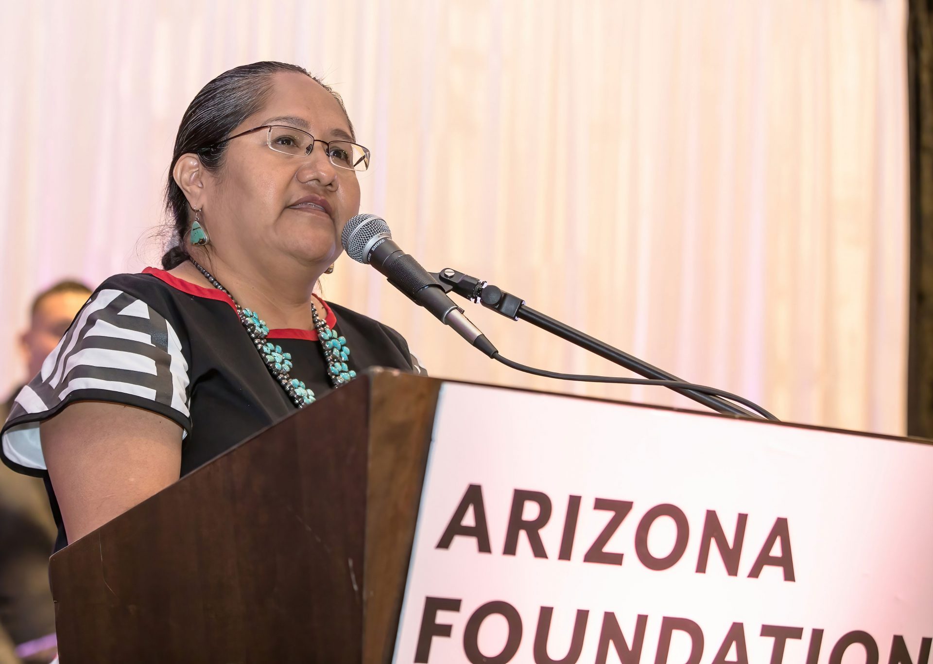 Debbie Nez-Manuel Receives Voice of Women Award | O'odham Action News: Home