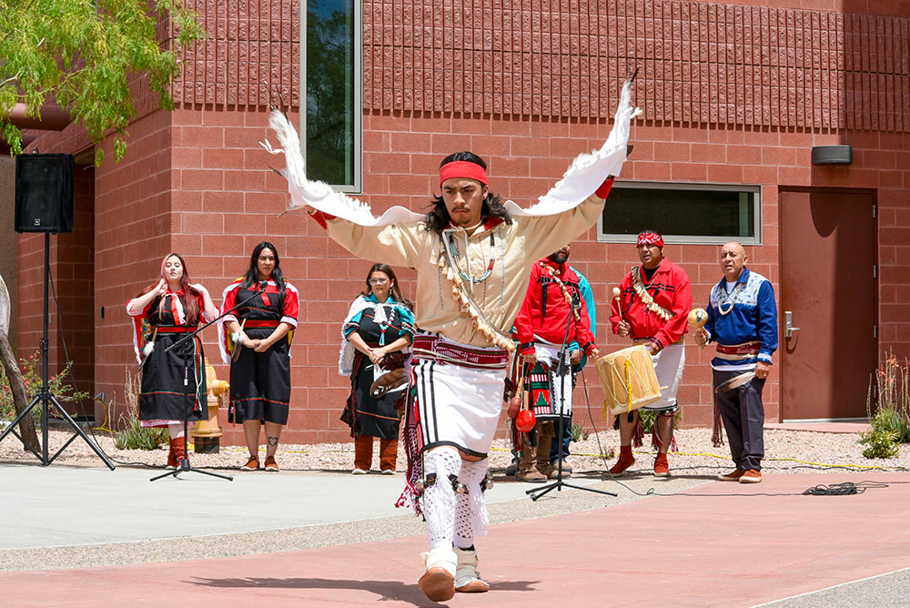 Ysleta del Sur Pueblo Dancers Visit the Two Waters Complex for a ...