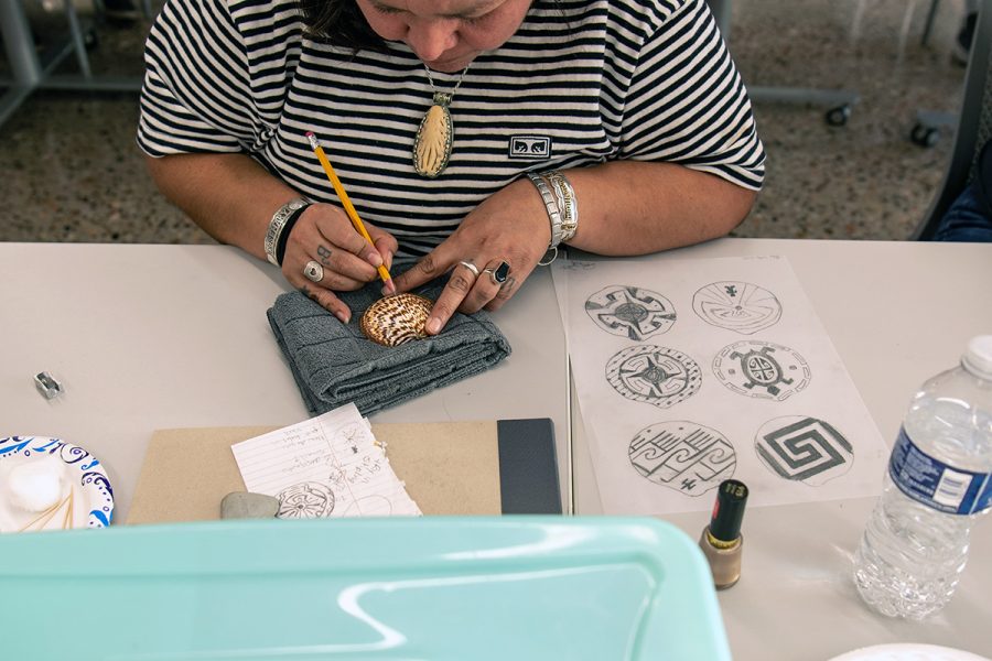 Shell Etching at Skeg Himdag Ki: | O'Odham Action News